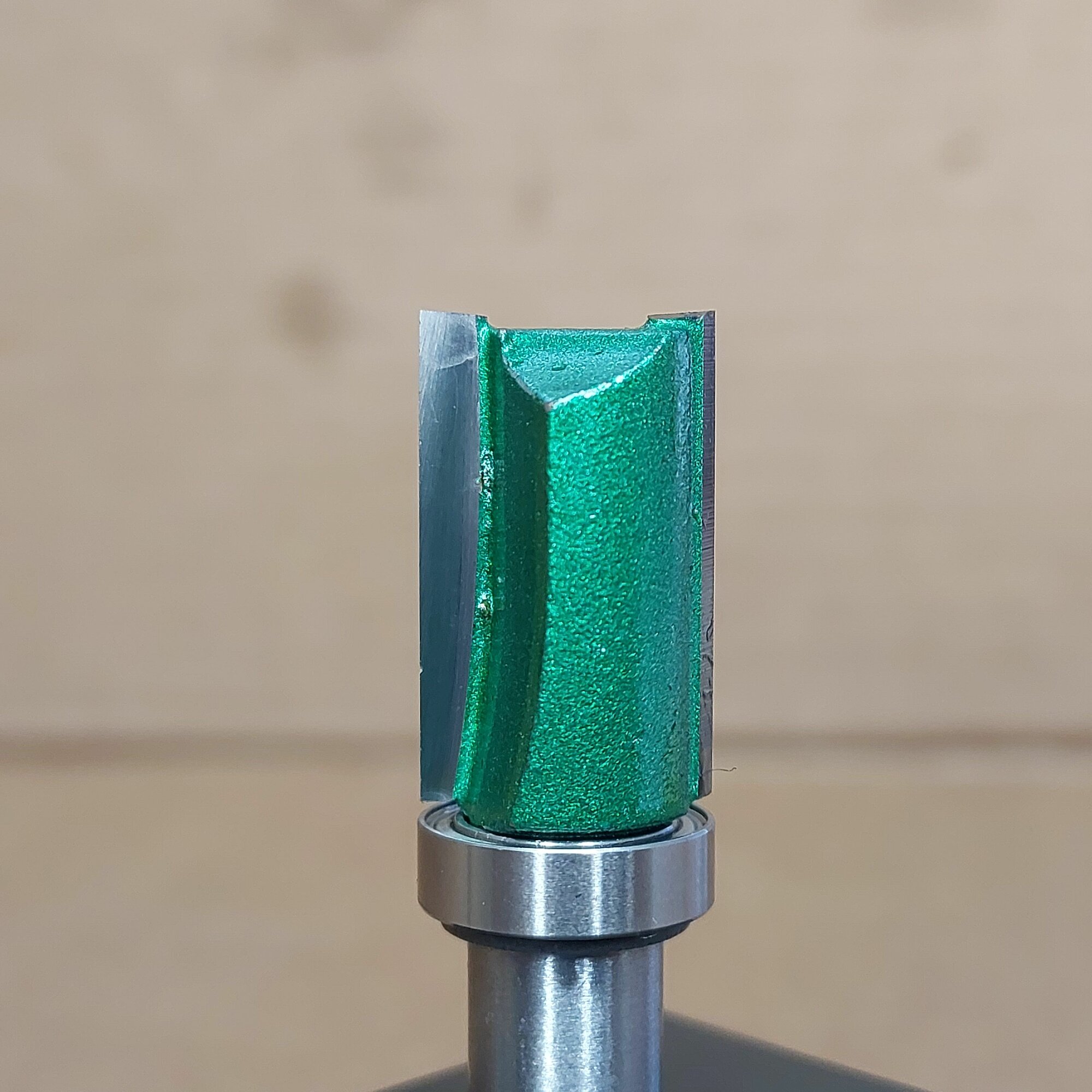 Фреза обгонная с верхним подшипником Алмаз 1021 D:12mm I:20mm d:8mm