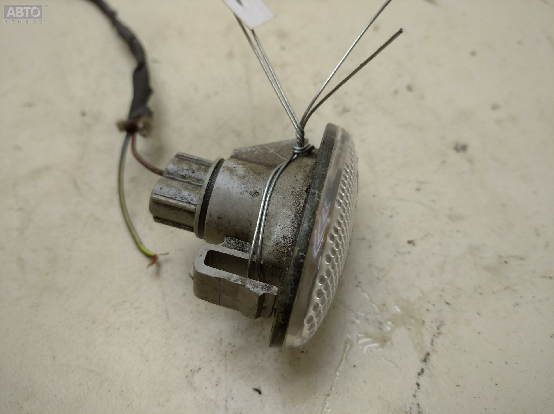 Повторитель поворота правый Mercedes Vito-2 / Viano W639 (2003-2014)