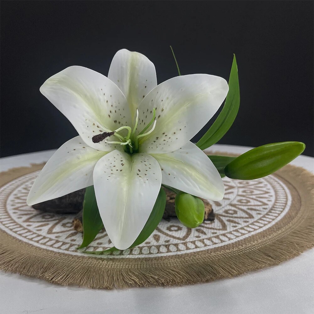 Искусственные цветы лилии SunMade фиолетовые White Green