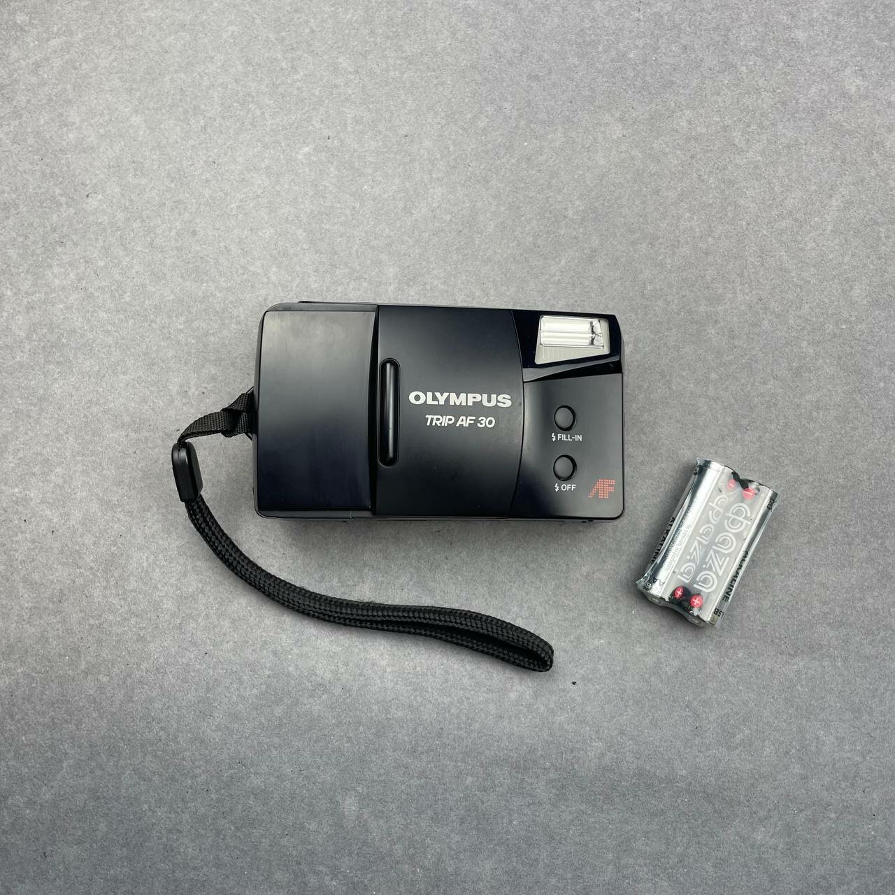 Винтажный пленочный фотоаппарат Olympus Trip AF 30, 34mm f/5.6