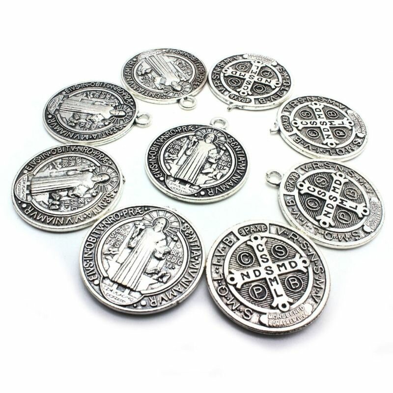 10 металлических бирок Святого Бенедикта