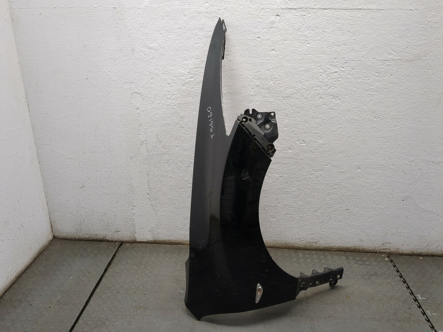 Крыло правое переднее Mazda 6 (GH) Б/У