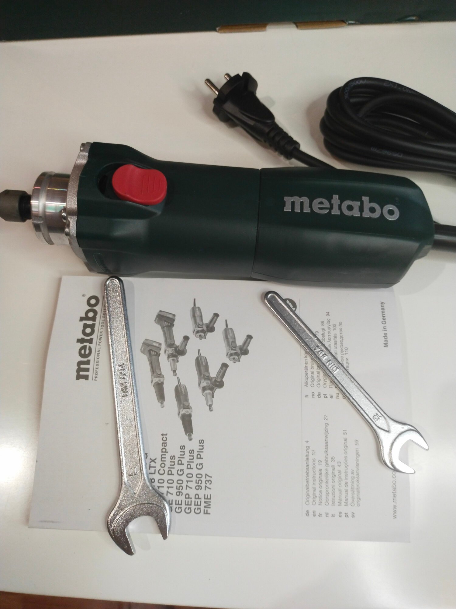 Прямошлифовальная машина Metabo GE 710 Compact 600615000
