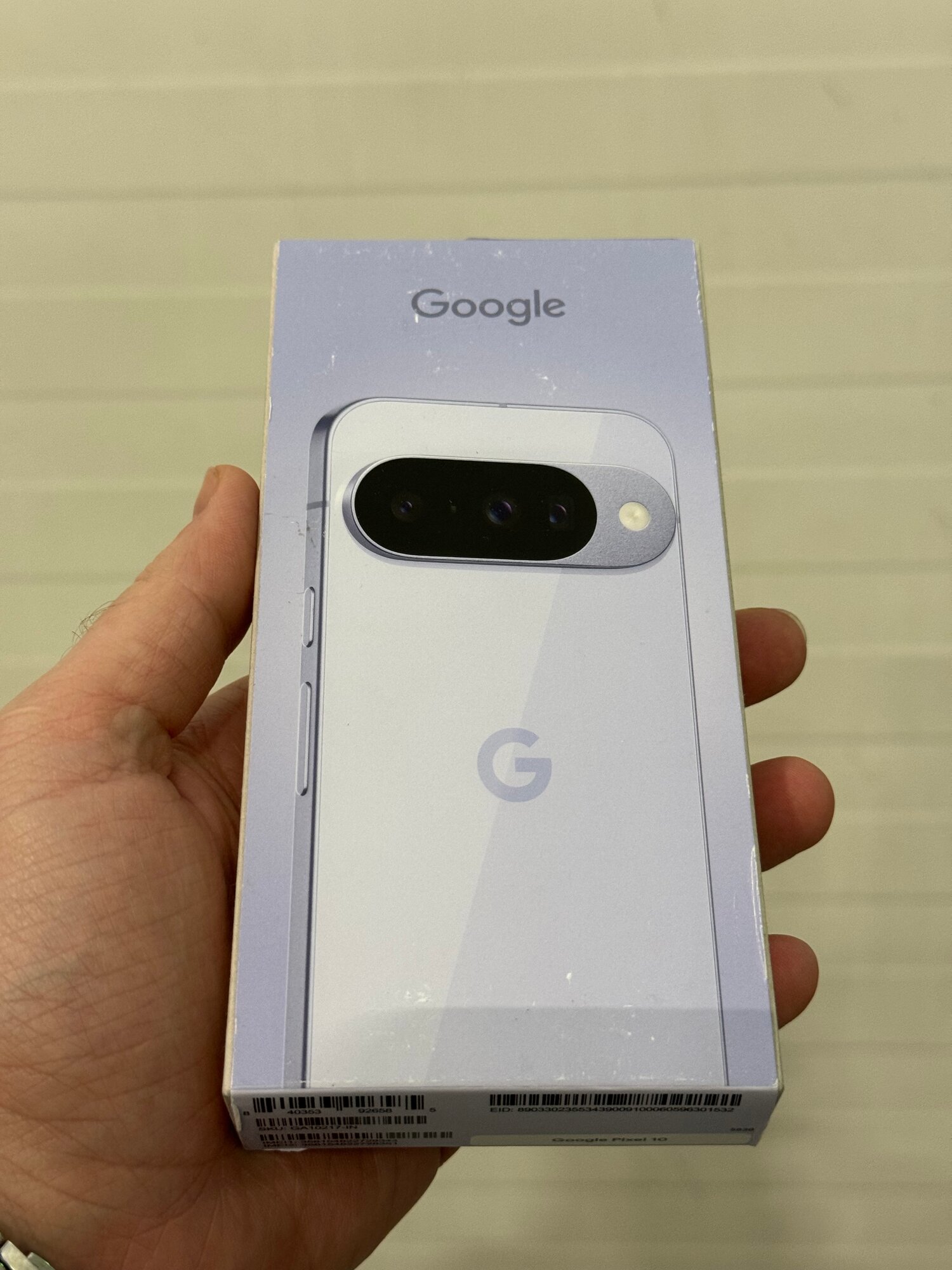 Смартфон Google Pixel 10 12/256 GB, Dual: nano SIM + eSIM, Frost
