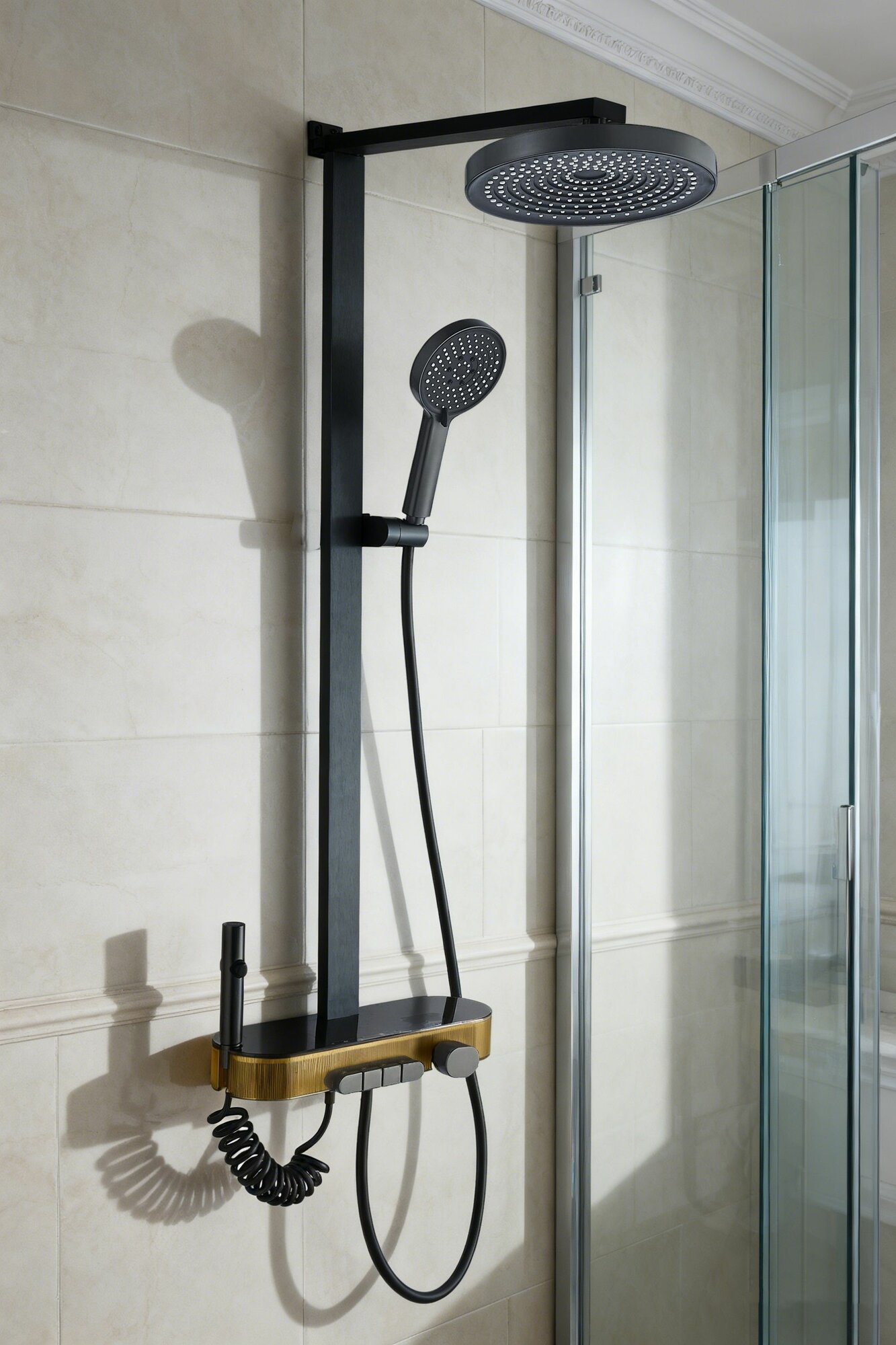 Душевая система Ceruttispa NEVIO, матовая графит, с тропическим душем