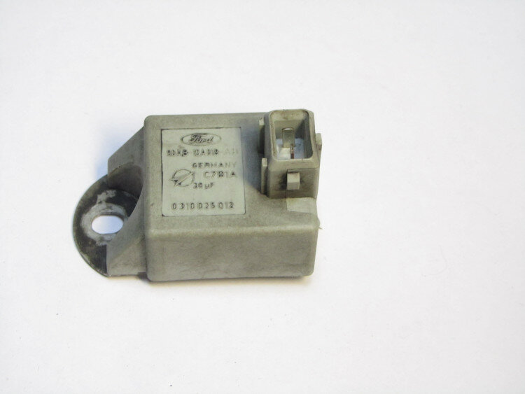 Кондесатор коммутатор системы зажигания 93AB12A019AB C7B1A 0310023012 618117 Форд Фокус 1