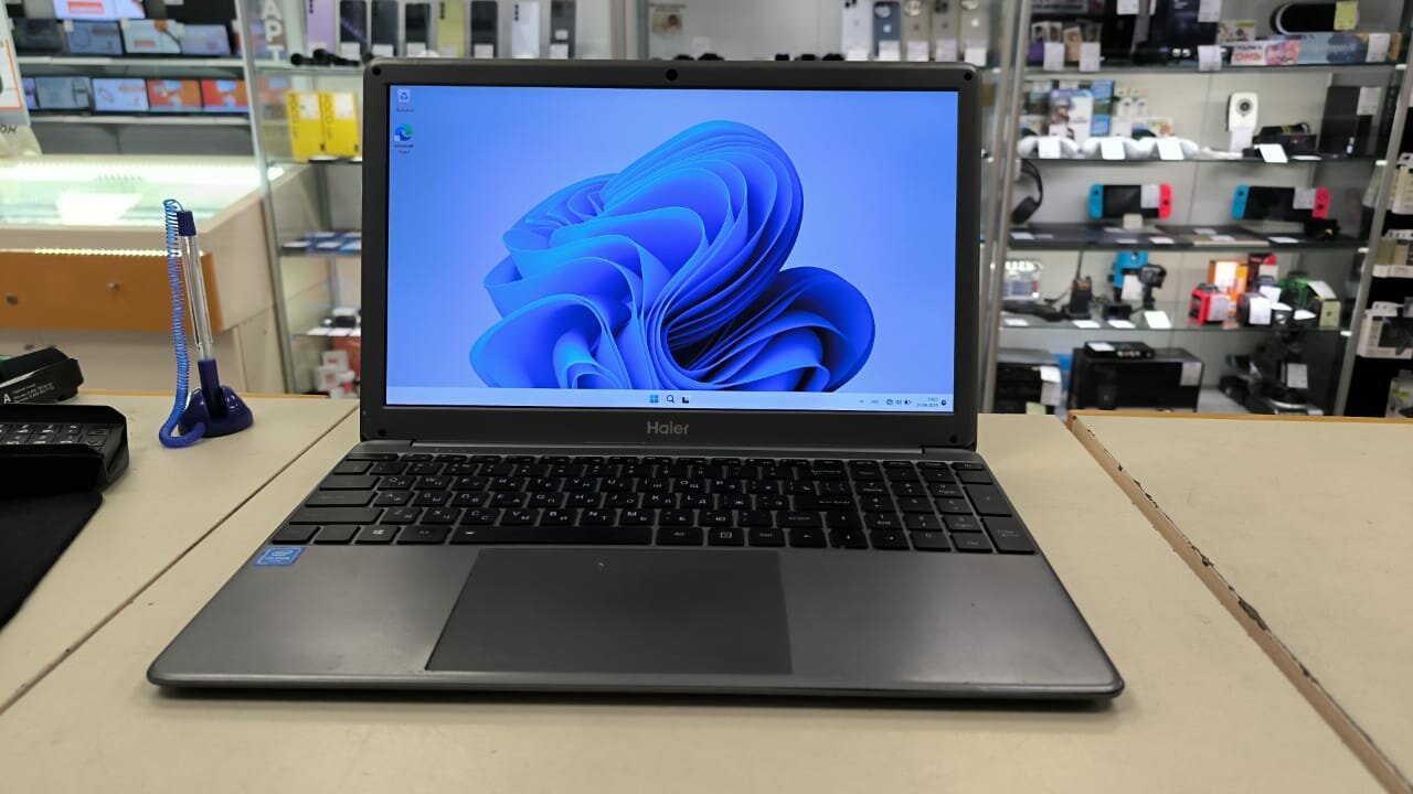 Ноутбук Haier p1500sm (15.6 Full-HD 60Гц / intel pentium N5030 / 4GB / 128 SSD / Win 11) б/у уценка