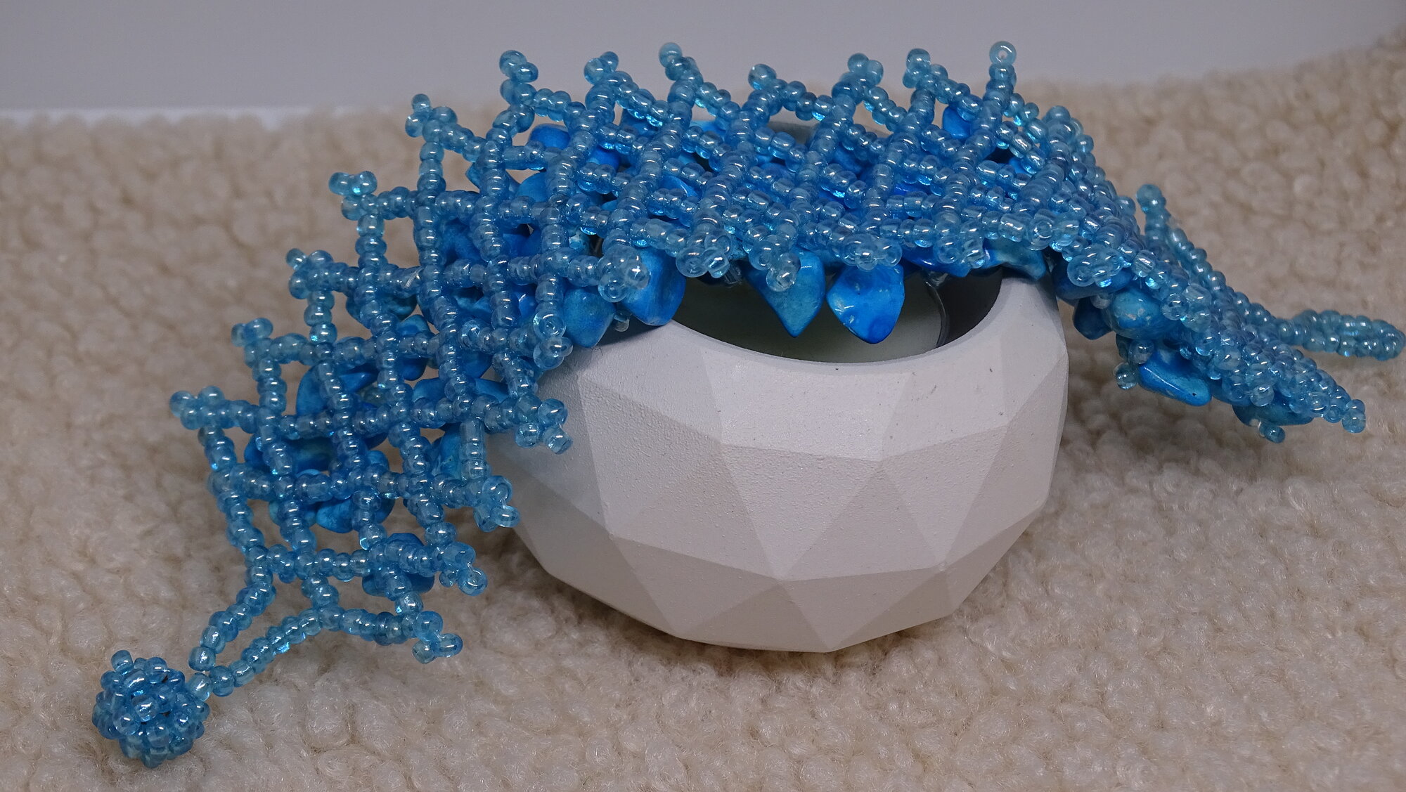 Плетеный браслет