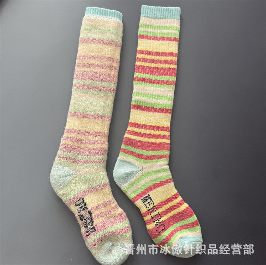 Носки для катания на лыжах из 100% мериносовой шерсти, утолщенные и теплые, женские длинные носки с махровой подкладкой для альпинизма и активного отдыха на природе.