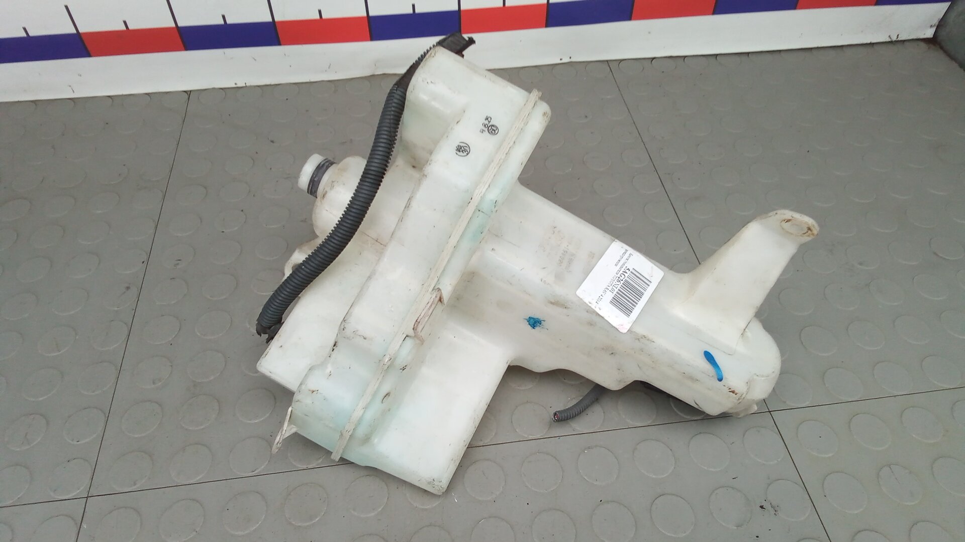 Бачок омывателя TOYOTA RAV 4 CA40, Номер 8531542360