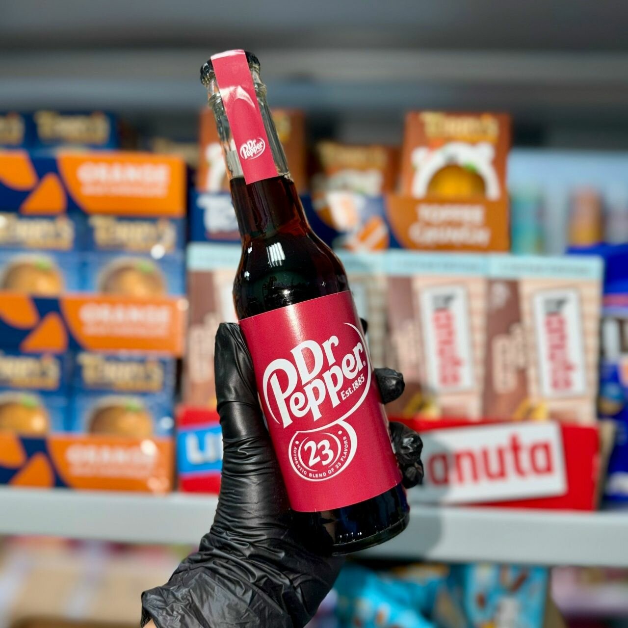 Газированный напиток Dr.Pepper Regular NRB Glass/Доктор Пеппер Гласс 275 мл.