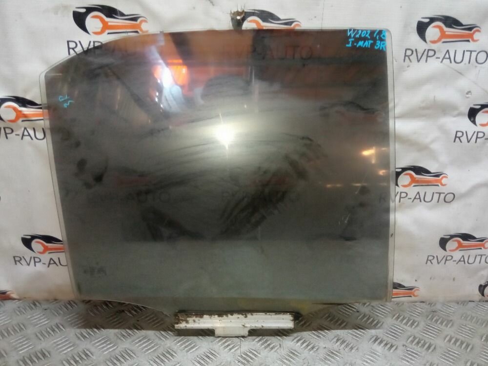 Стекло заднее правое Mercedes Benz W202 1993-2000 Mercedes