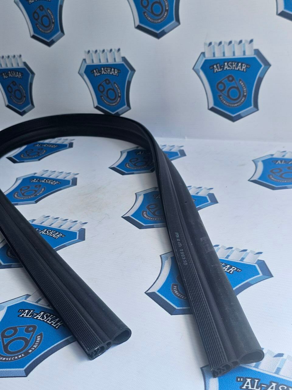 Уплотнитель подкапотного пространства для а/м ГАЗель 3302, 1 шт. — фото 1