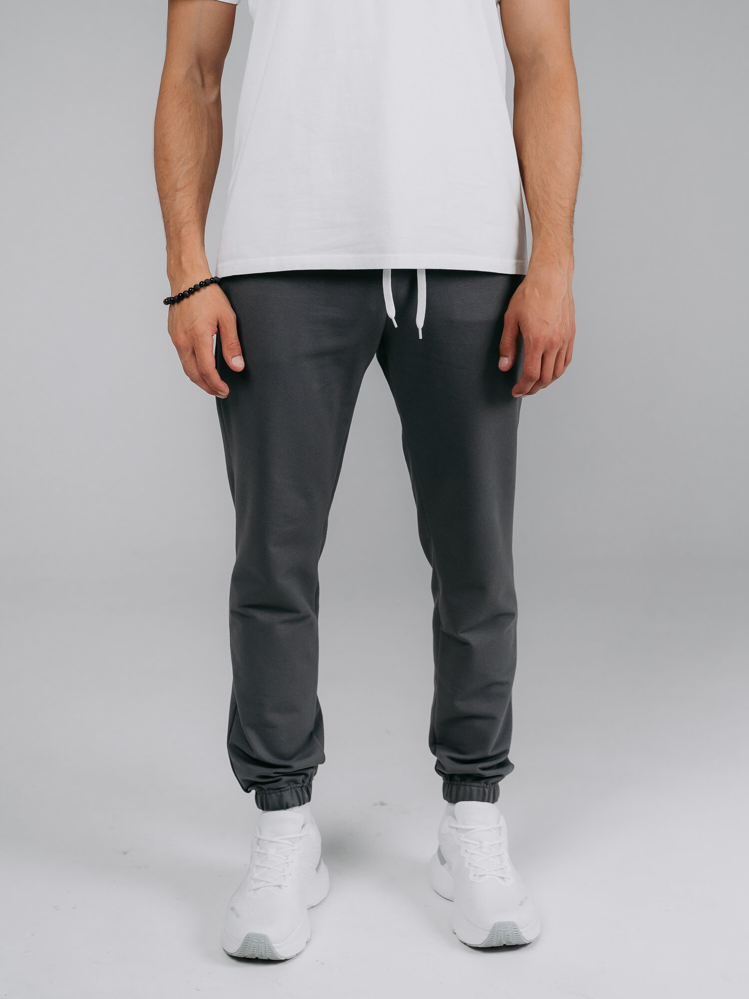 Брюки спортивные