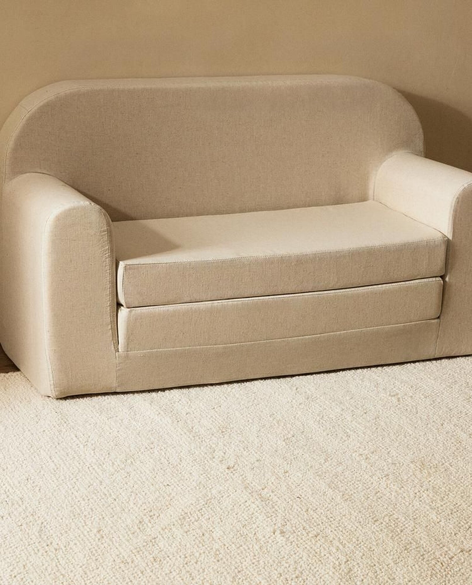 Детский раскладной мини-диван, 51 x 90 x 41,5 см, светло-бежевый, ZARA HOME, 4653/073
