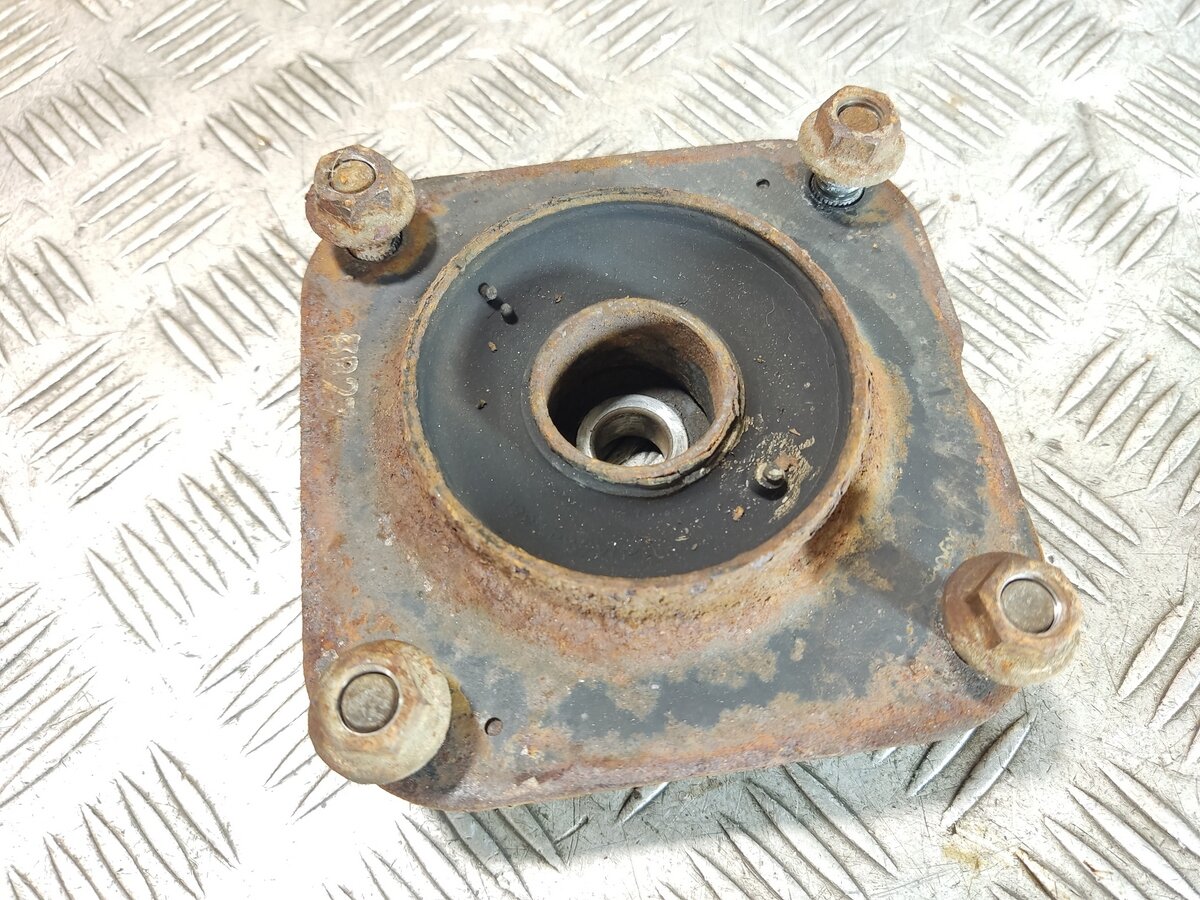 Опора переднего амортизатора KIA Spectra 2001-2011 0K2NA34380