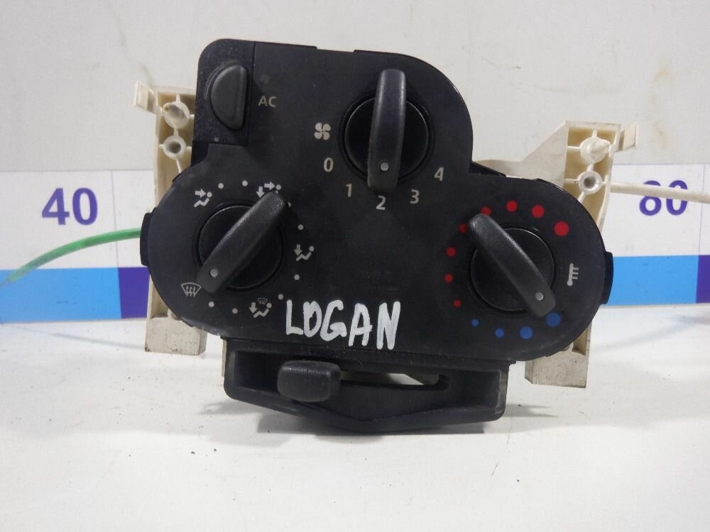Блок управления отопителем Renault Logan 6001547668