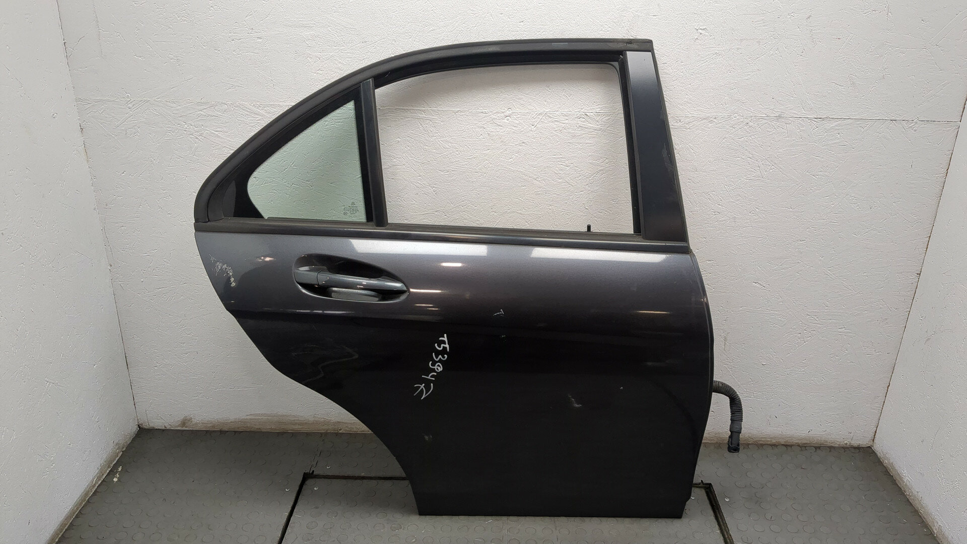 Дверь боковая (легковая) правая задняя Mercedes C W204 Б/У