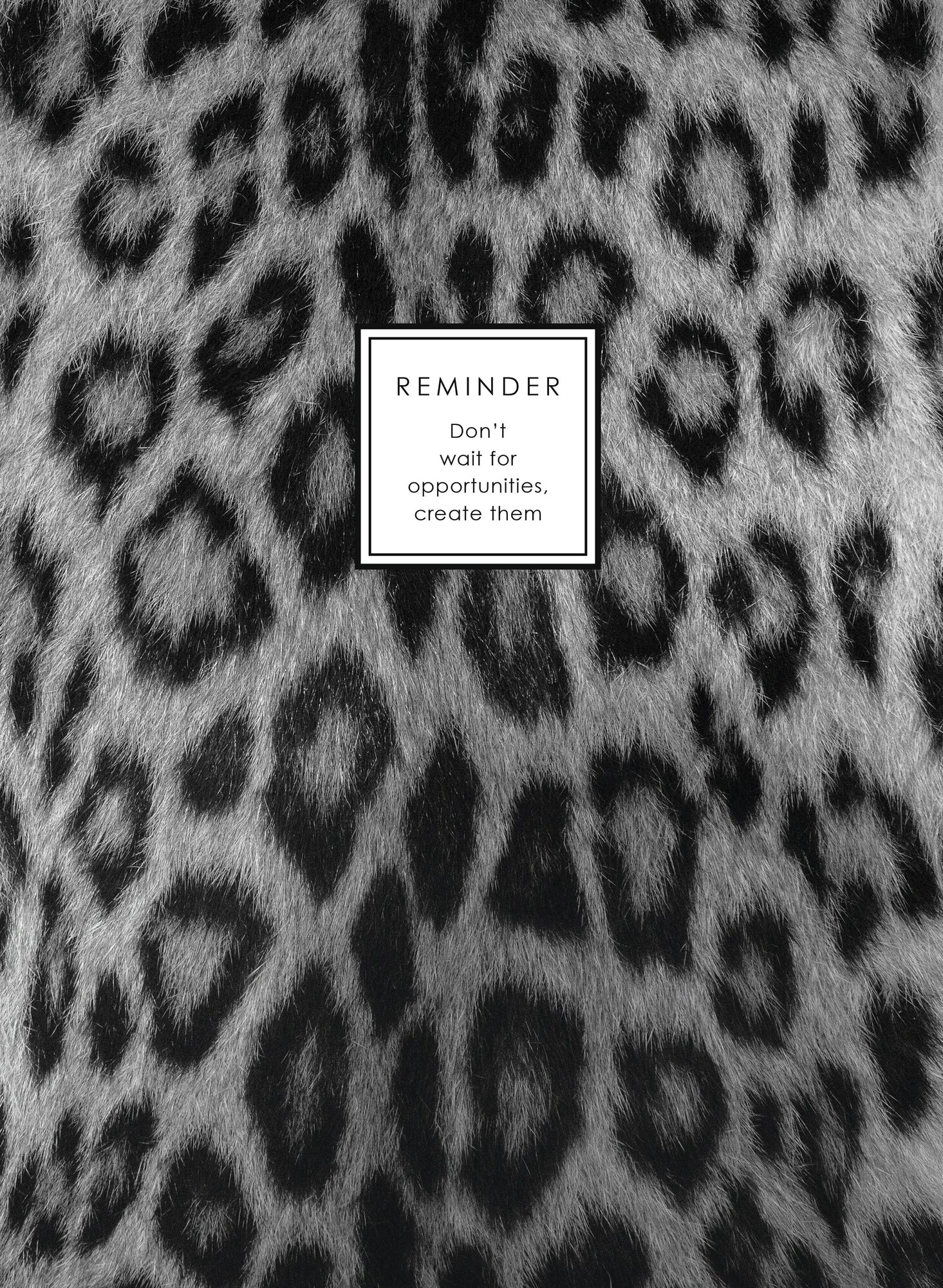 Книга для записей А4 100л кл. "FANTASY. Снежный барс" 7БЦ, глянц. лам, сшитый блок, офсет