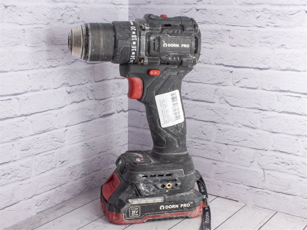 Шуруповерт аккумуляторный бесщеточный DORN PRO DPCD68-18BL