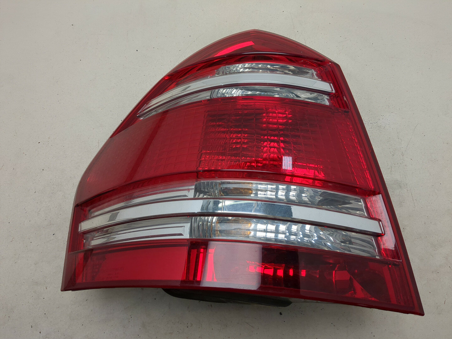 Фонарь (задний) левый Mercedes GL X164 Б/У