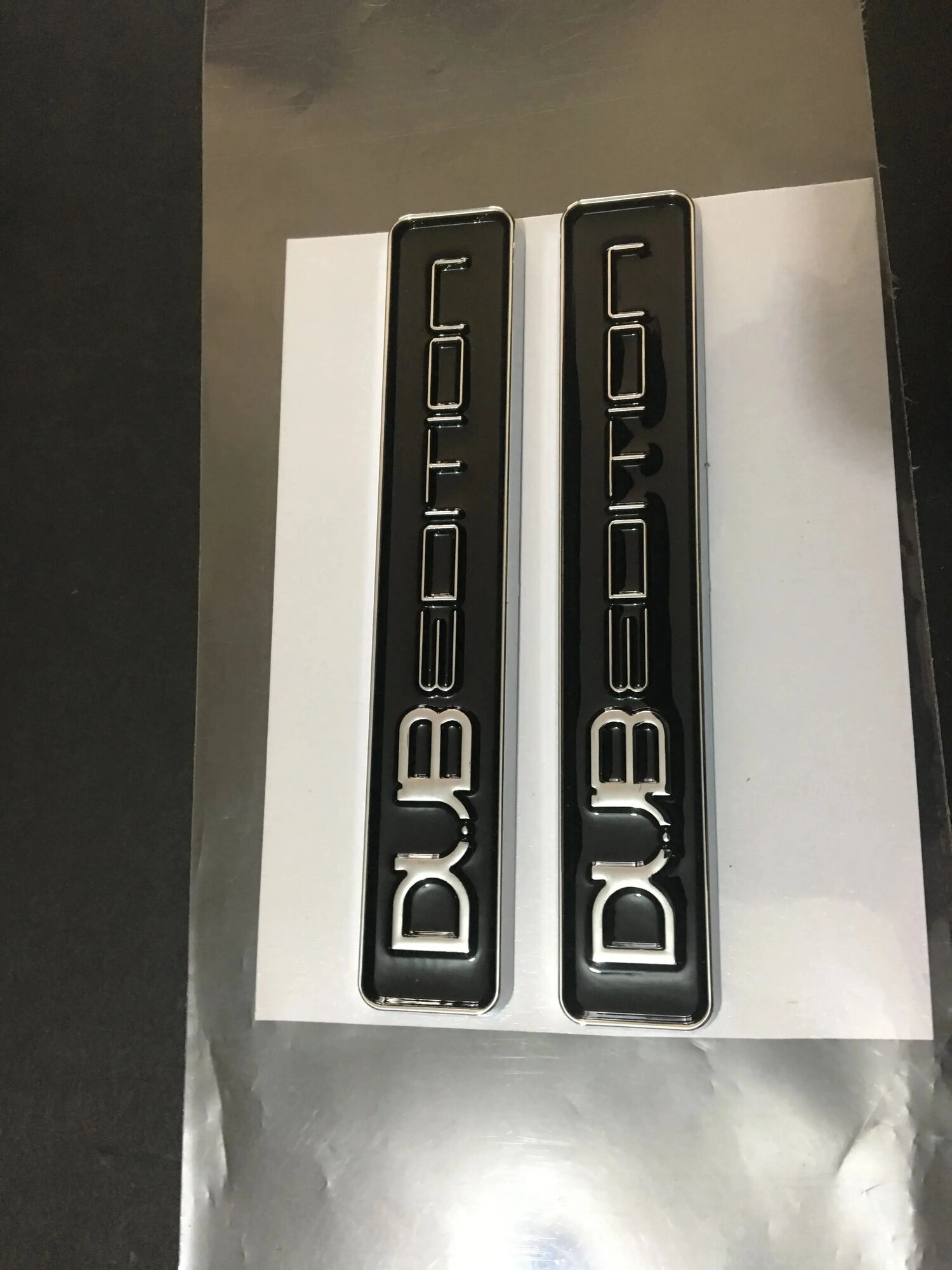 Новый значок эмблемы DUB Edition Chrome Синий Черный красный - 2 шт. chrome black