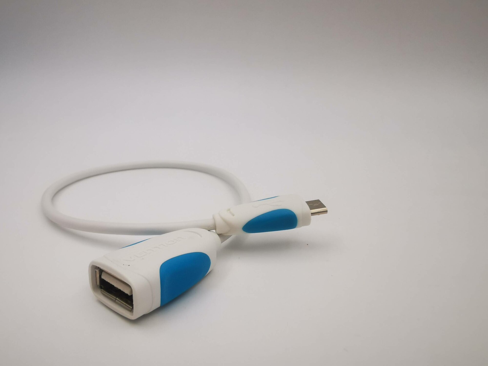 Адаптер-провод USB мама -micro- длина 15см, белый, 16 пар проводников