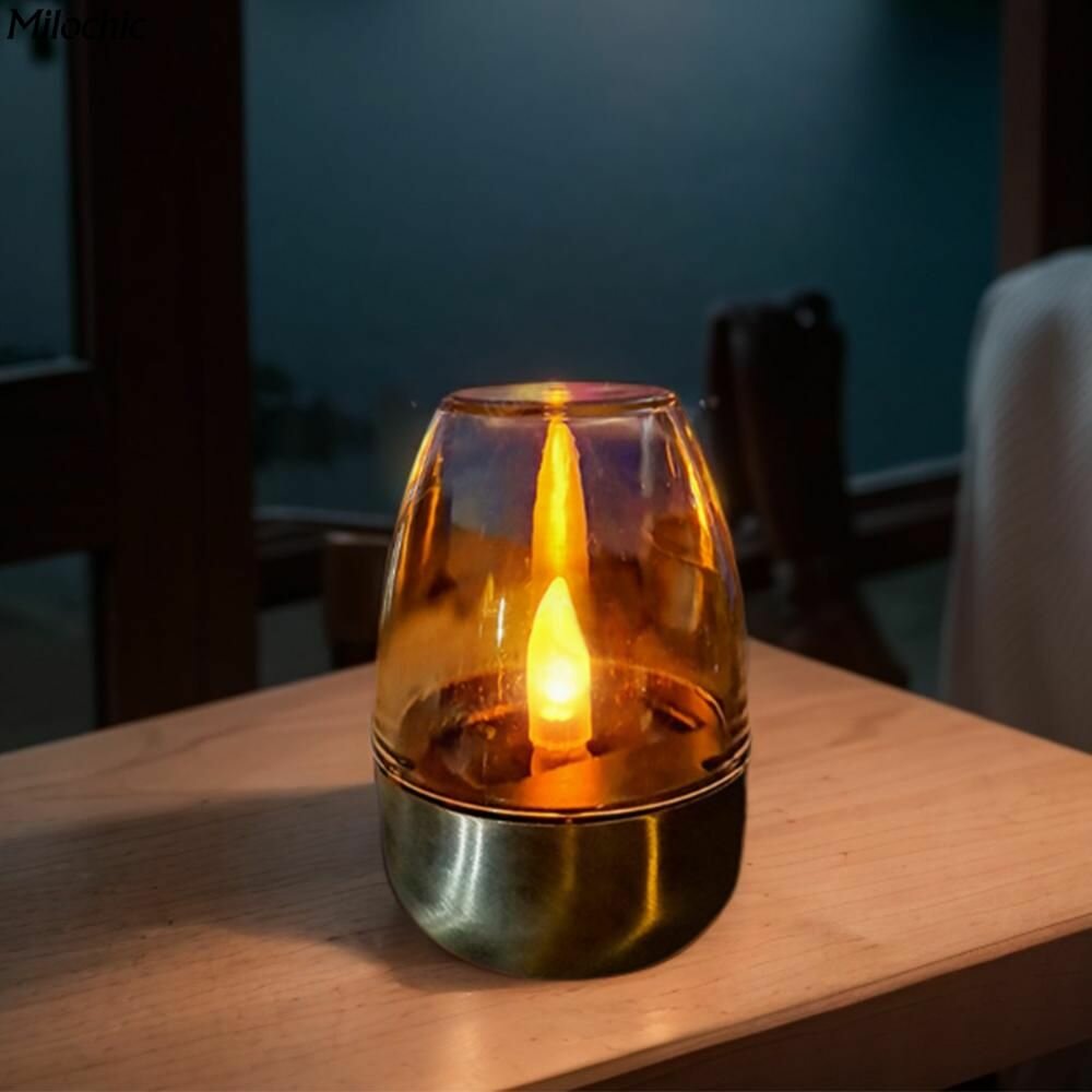 Садовый дворик, освещенный свечой, солнечная декоративная лампа