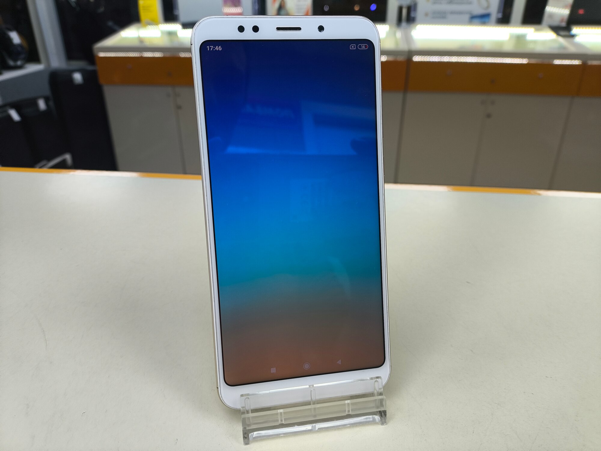 Смартфон Xiaomi Redmi 5 Plus 4/64 ГБ CN, золотистый