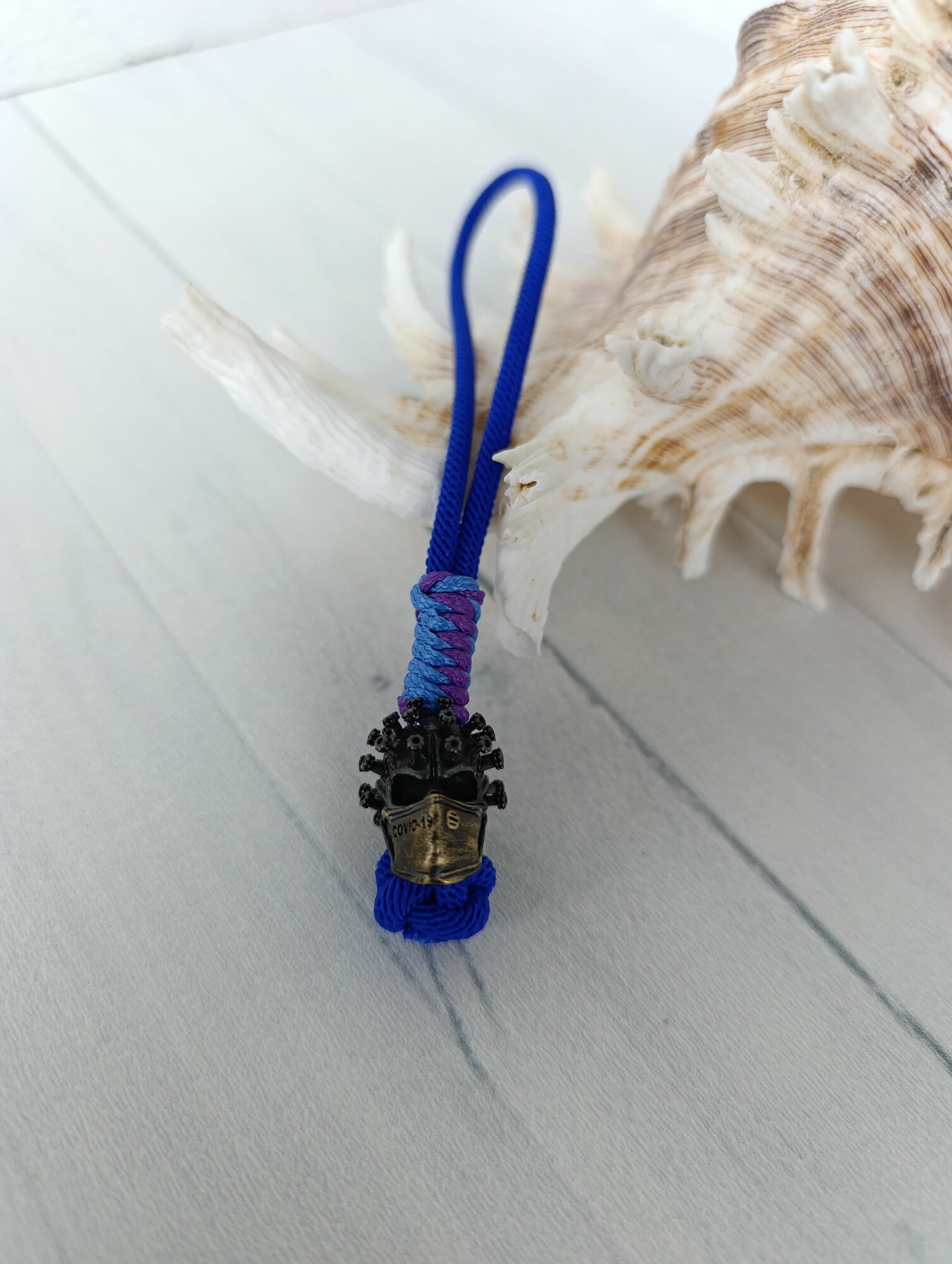 Темляк для ножа брелок