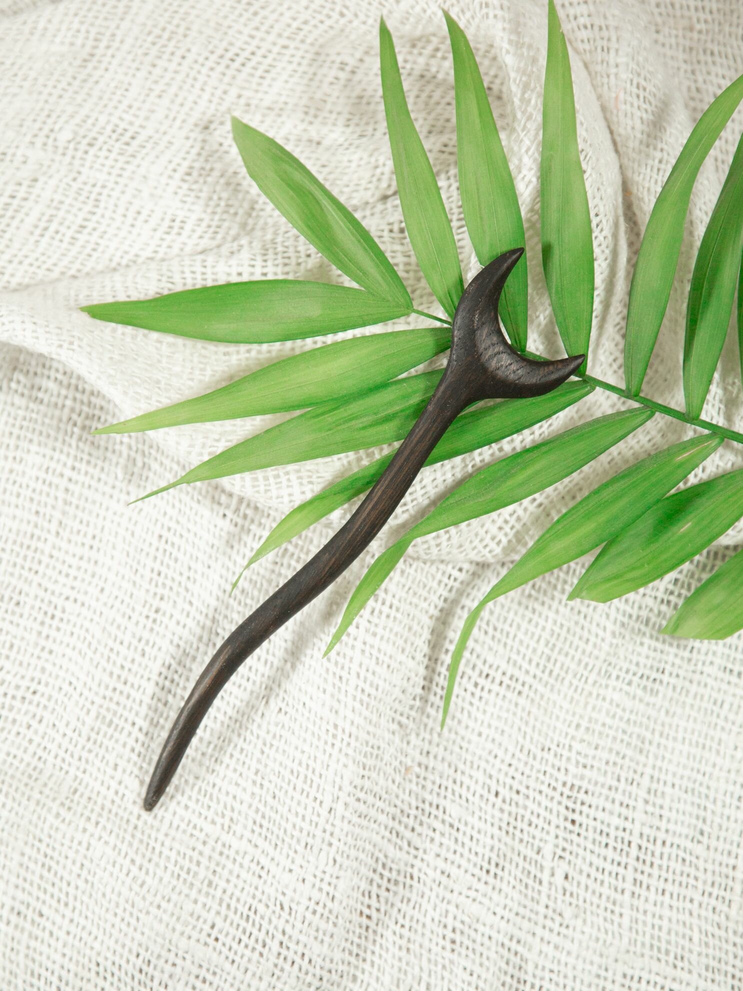 Шпилька для волос 3KEDA, "Мореный месяц", мореное дерево, 17, 1 см, 1 шт.