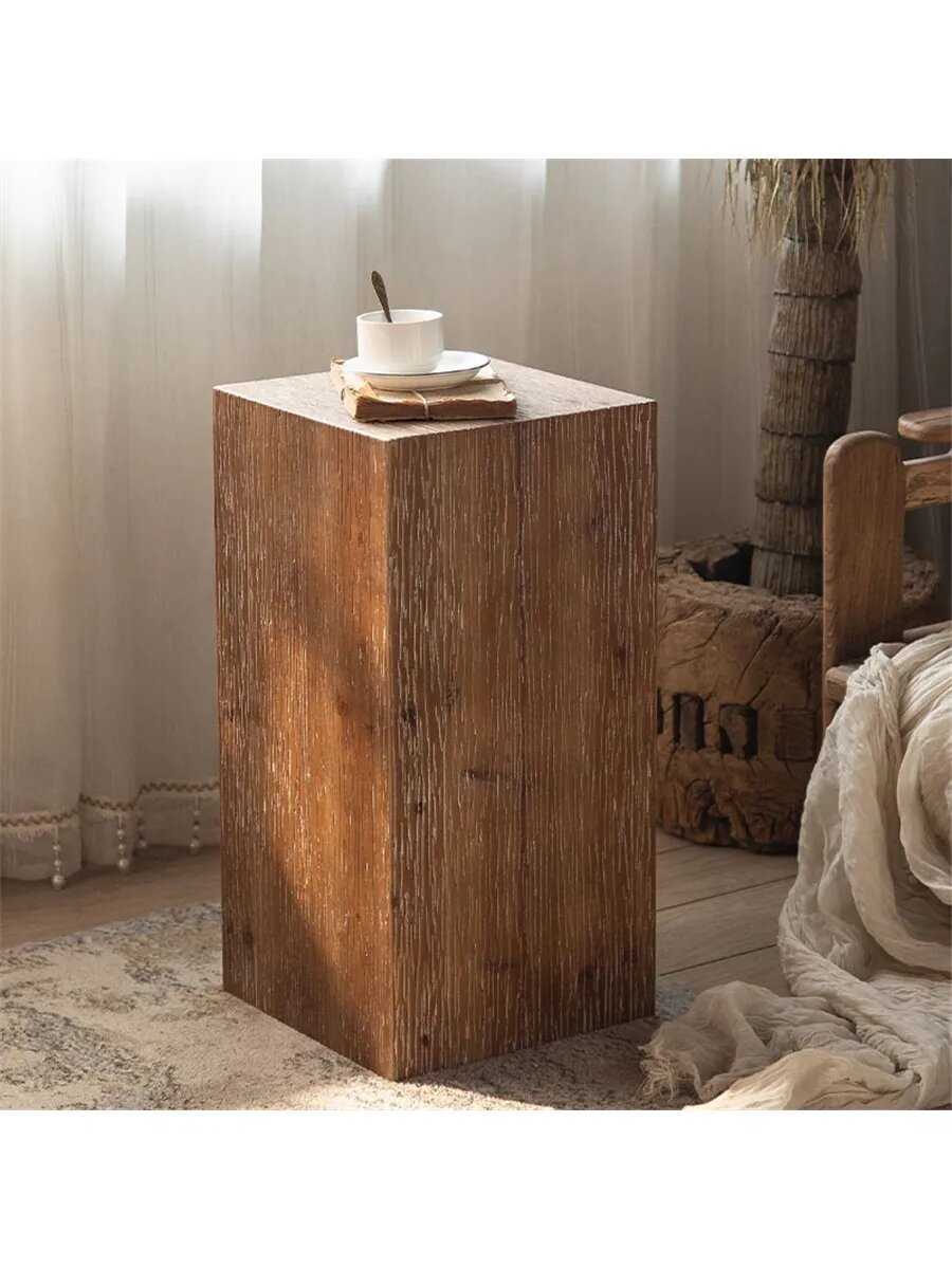 Журнальный столик из бревен