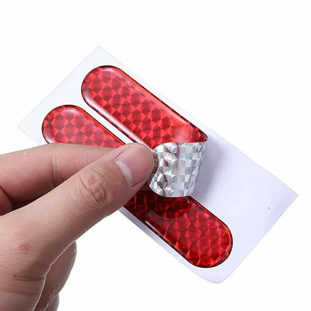 Светоотражающие наклейки на автомобиль 2 шт, 106х23 мм Катафот красный