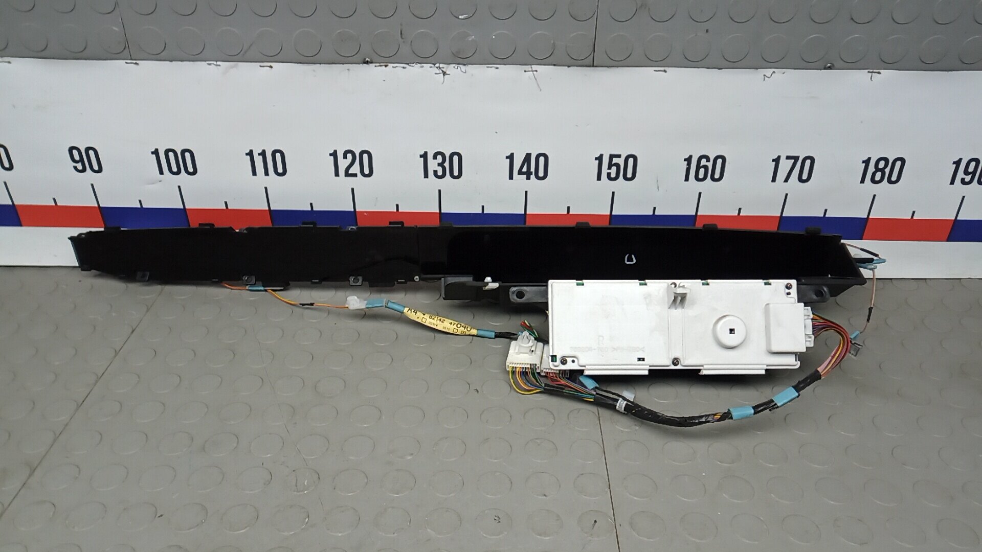 Щиток приборов TOYOTA PRIUS XW20