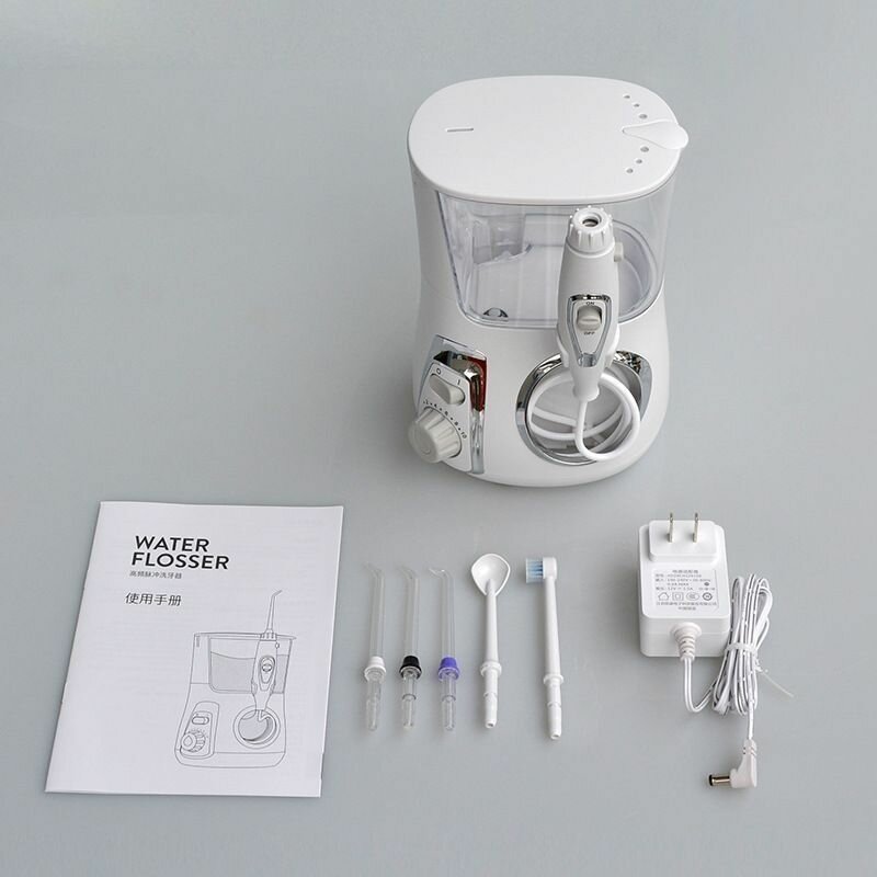 Эксклюзивный уход обеспечивается ирригатором WATERPIK WP100