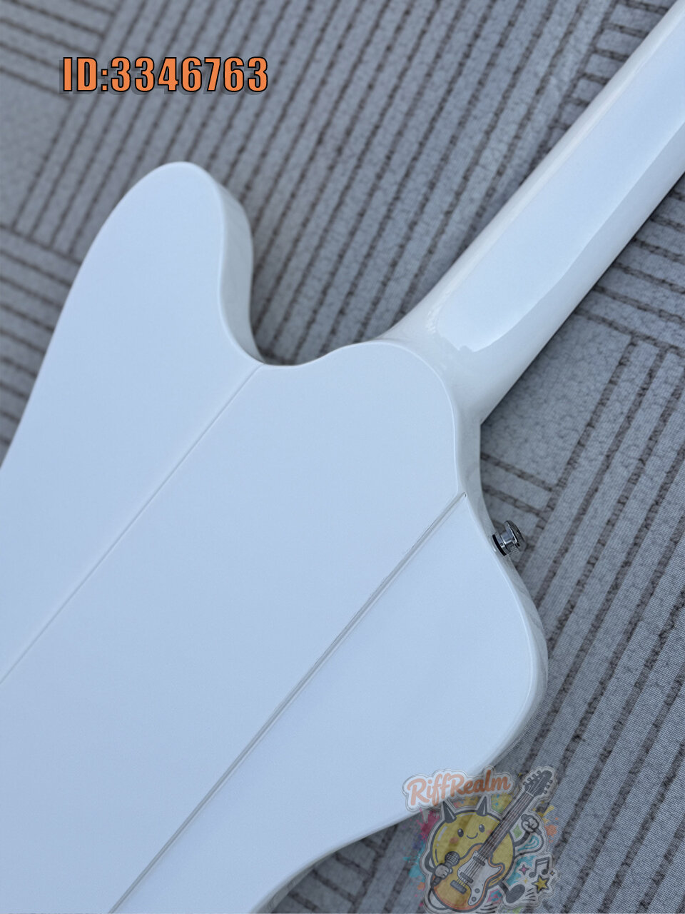 Бас-Гитара Thunderbird White — фото 1