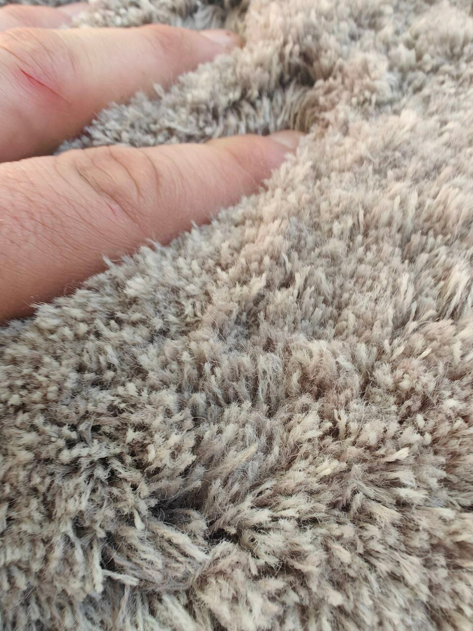 Ковер натуральный шерстяной ручной работы однотонный круглый тонкая нитка очень нежный и теплый размер 70 на 70