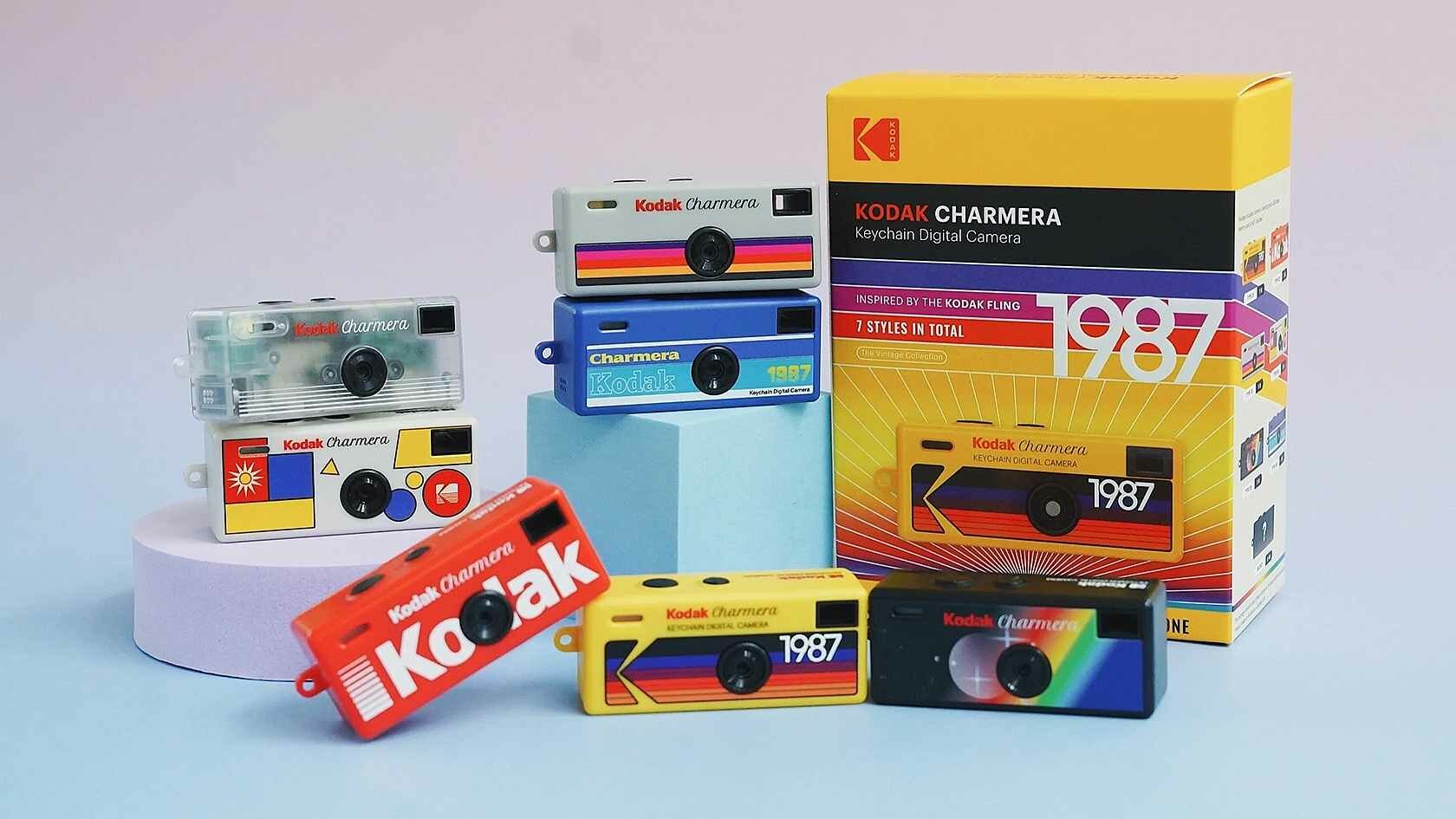 Цифровая камера-брелок KODAK Charmera 1987 Key Chain, Blind Box