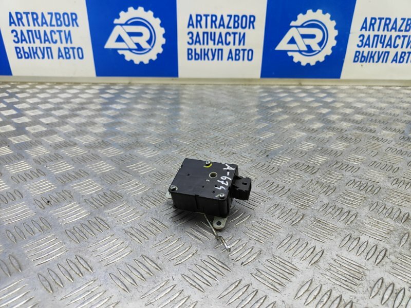 Б/У Моторчик заслонки печки Kia Spectra SD / Киа Спектра SD 1.6 S6D 101 Л.С. 2007