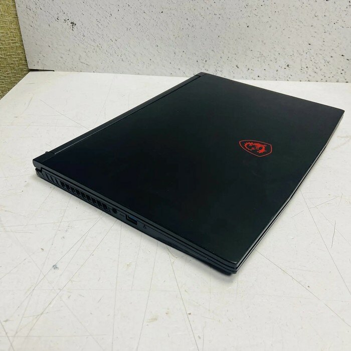 Ноутбук MSI GF63 Thin 11SC — фото 1