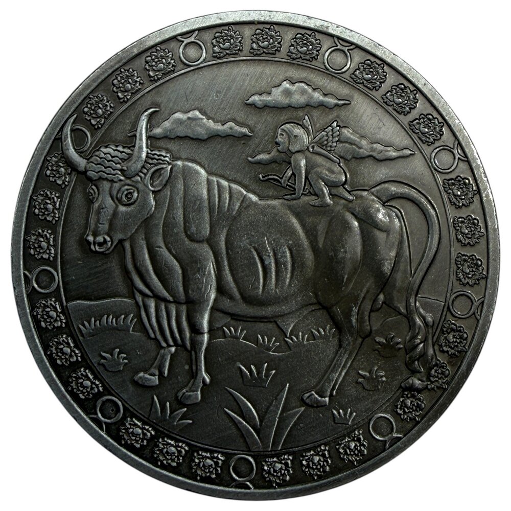 Китай, сувенирная медаль "Знаки зодиака. Телец" 2001-2010 гг.