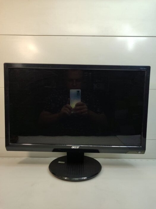 Монитор 20" Acer P205H b черный