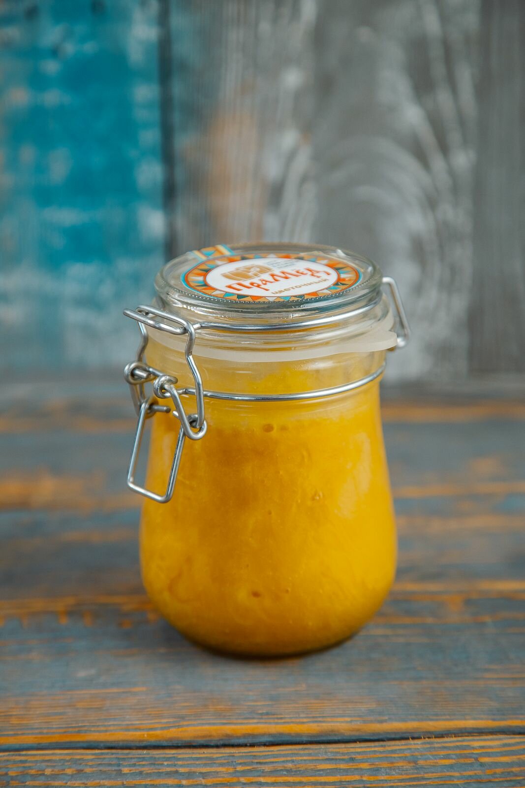 Мёд натуральный в баночке с бугельным замком, 660 грамм