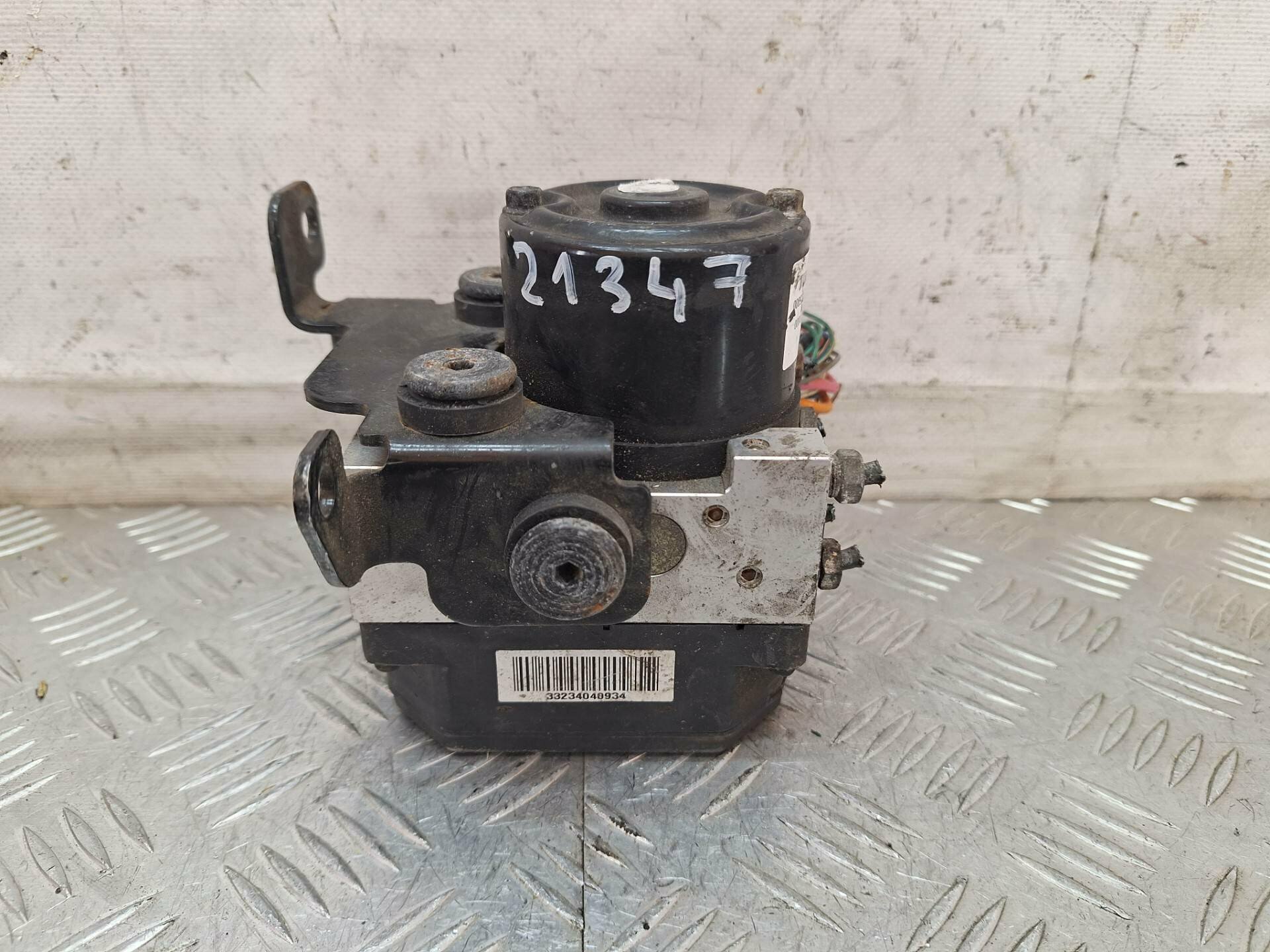 Блок ABS Hyundai Elantra 3 2003 58920-2D800