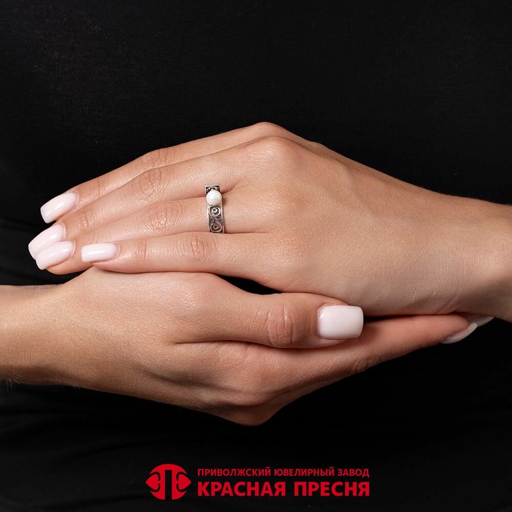 Кольцо Красная Пресня, жемчуг имитация
