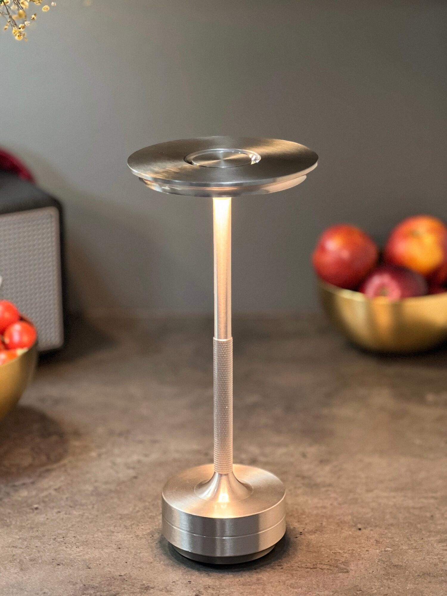 Лампа настольная, LED, сенсорная, беспроводной светодиодный светильник, для кафе, гостиной, спальни, серебряная