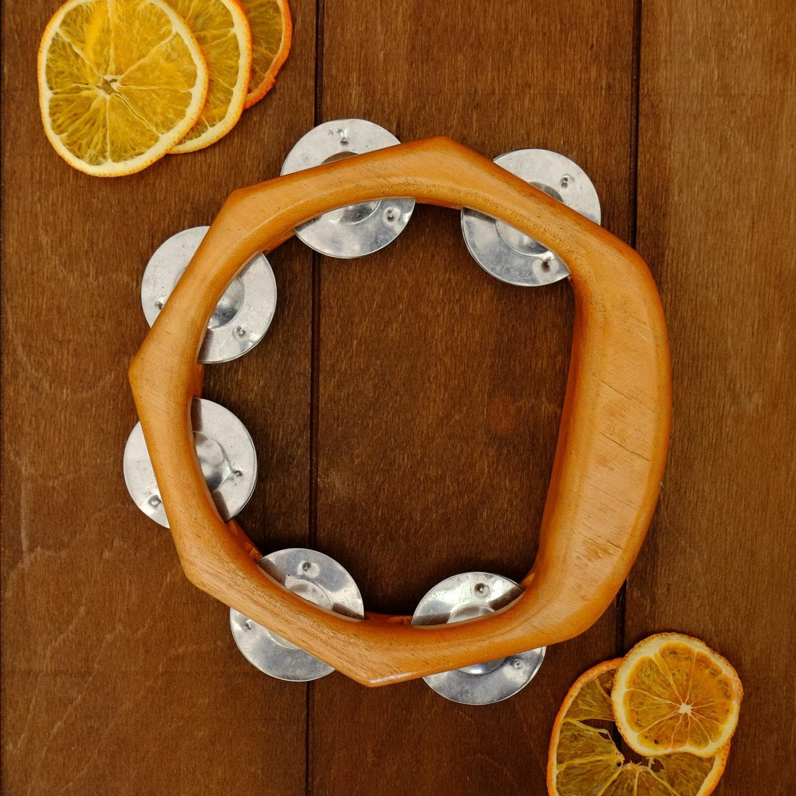 Сувенирный музыкальный инструмент "Тамбурин" 17х16х3 см, форма: фигурная