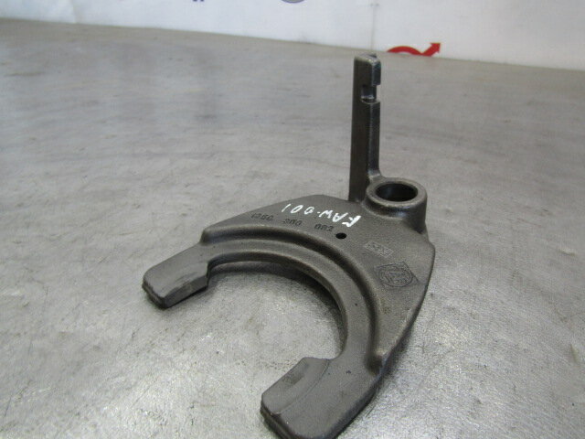 Вилка переключения передач АКПП ZF FAW J7