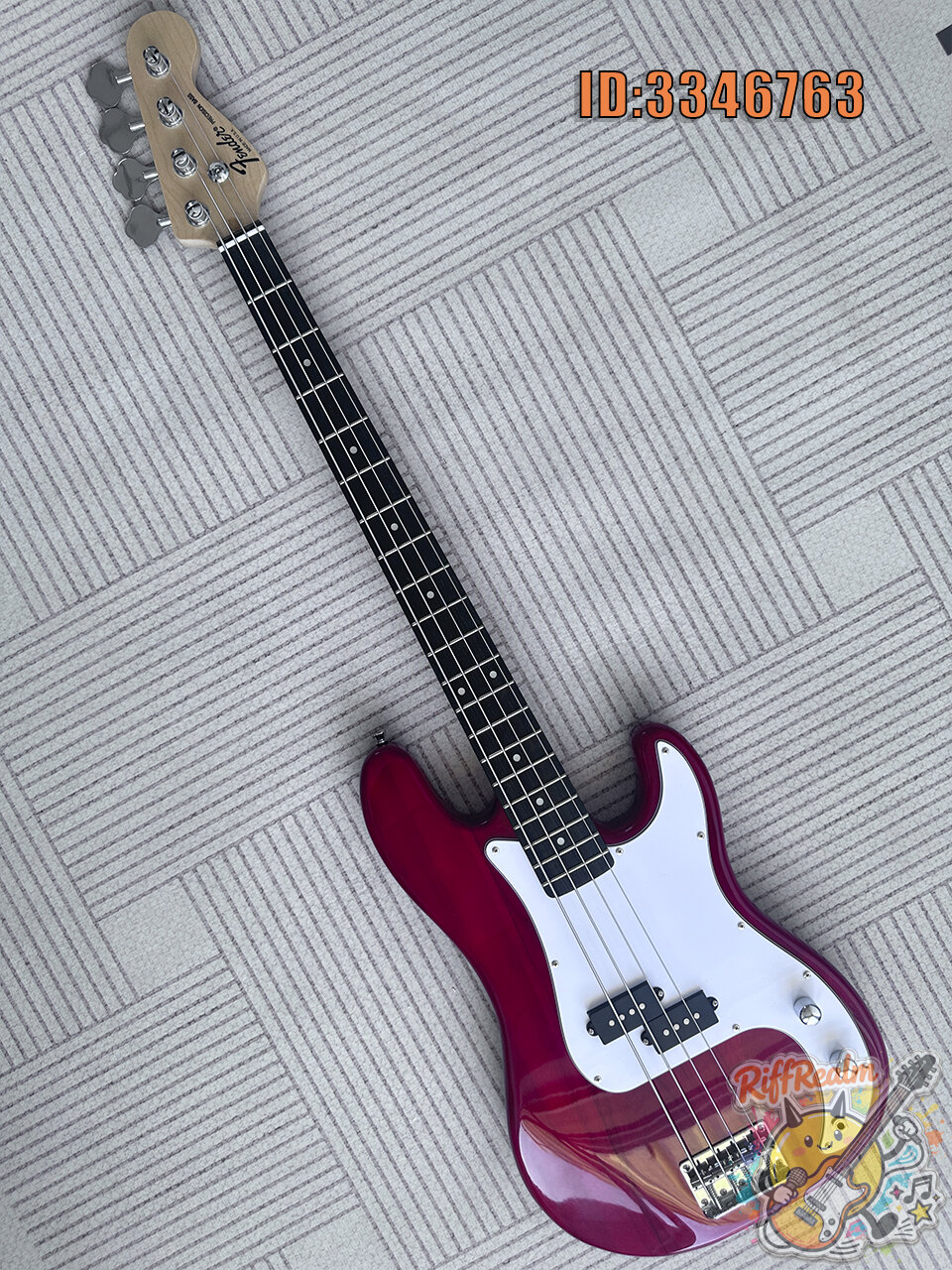 Бас-гитара Precision Bass Red