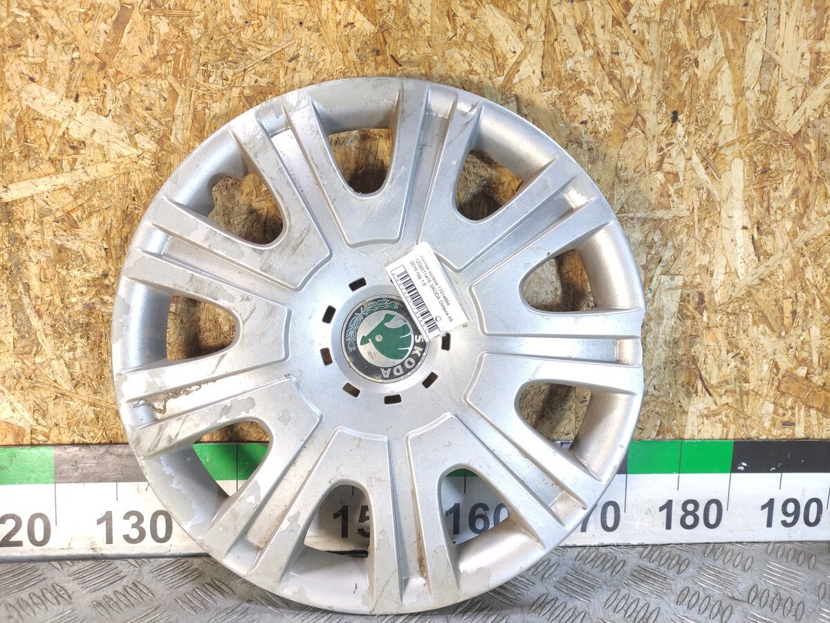 Колпак колеса SKODA Octavia 2004 2013 1Z0601147E